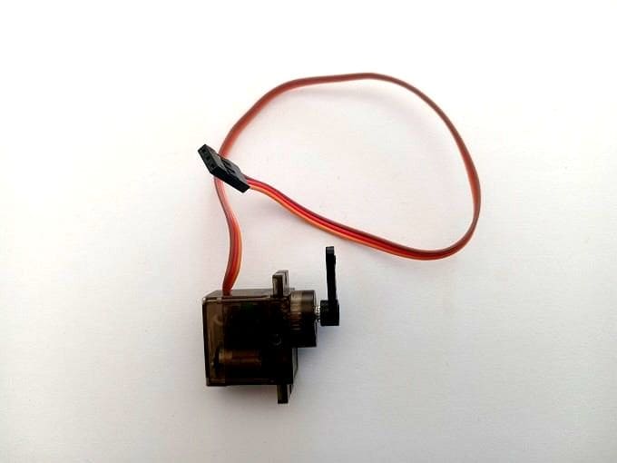 The servo motor