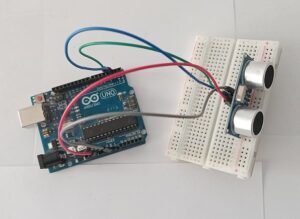 Control the HC-SR04 ultrasonic sensor using the Arduino UNO
